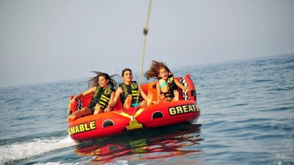 What Makes a Donut Ride the Ultimate Thrill?